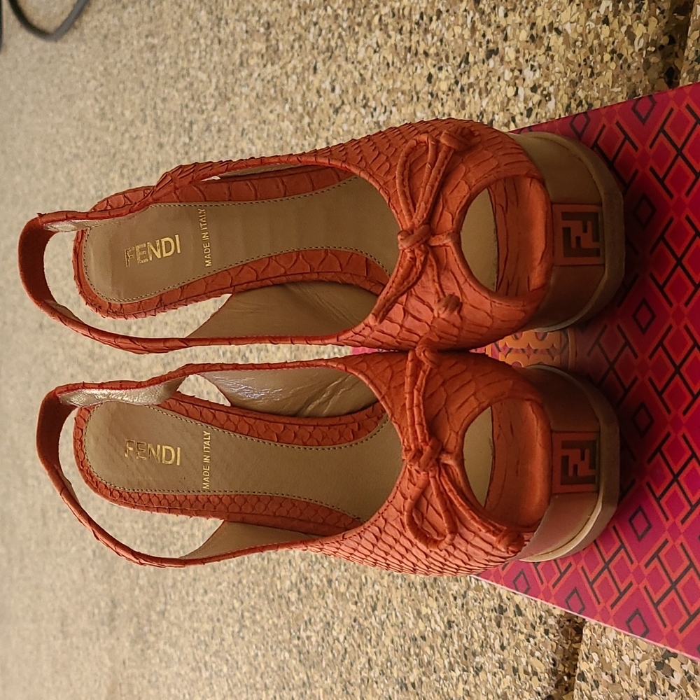 Fendi Python Platform Slingback Peeptoe High Heels - Gem